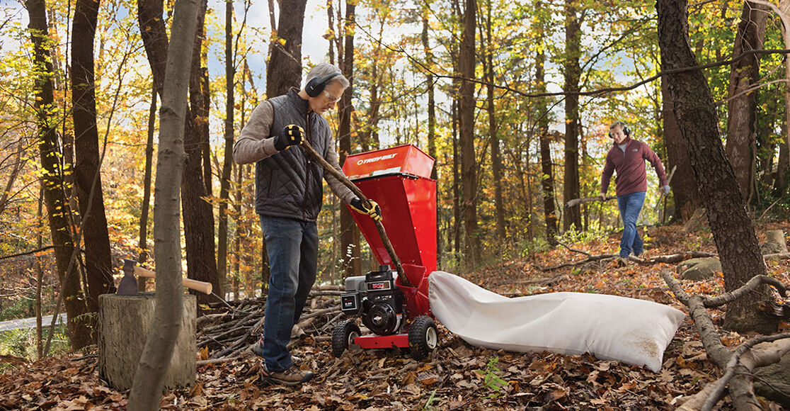 Chipper Shredder Operation Tips | Troy-Bilt | Troy-Bilt CA